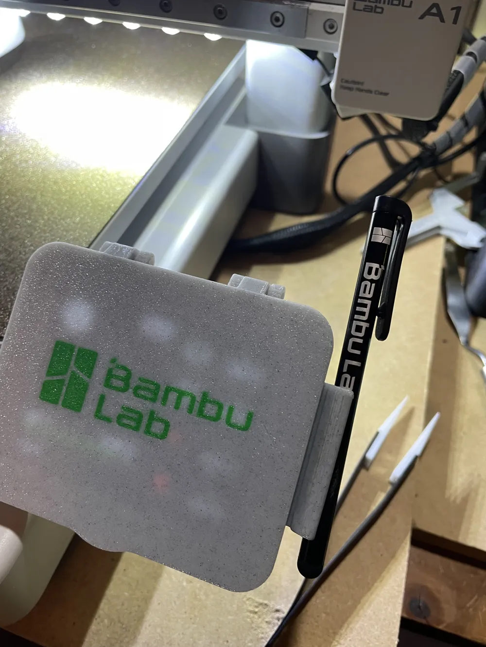 Bambu Lab Logo Touch Pen - Free 3D Print Model - MakerWorld