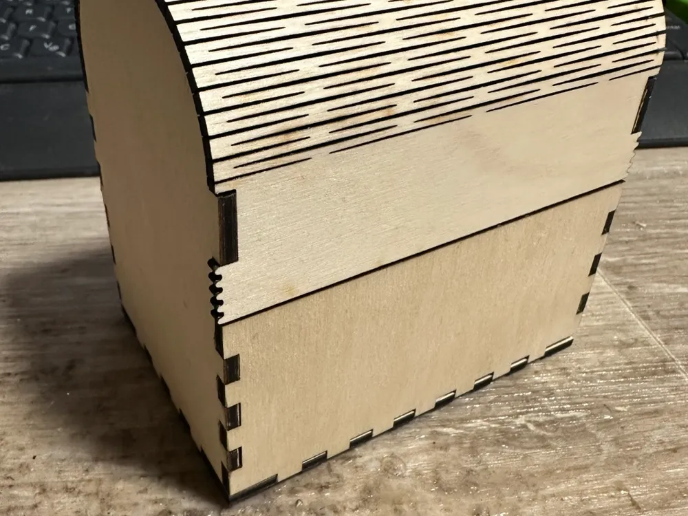 Money box chest - Free 3D Print Model - MakerWorld