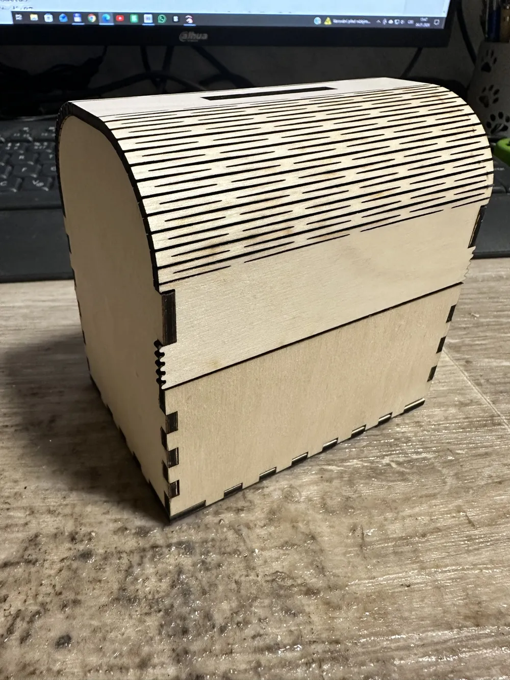 Money box chest - Free 3D Print Model - MakerWorld