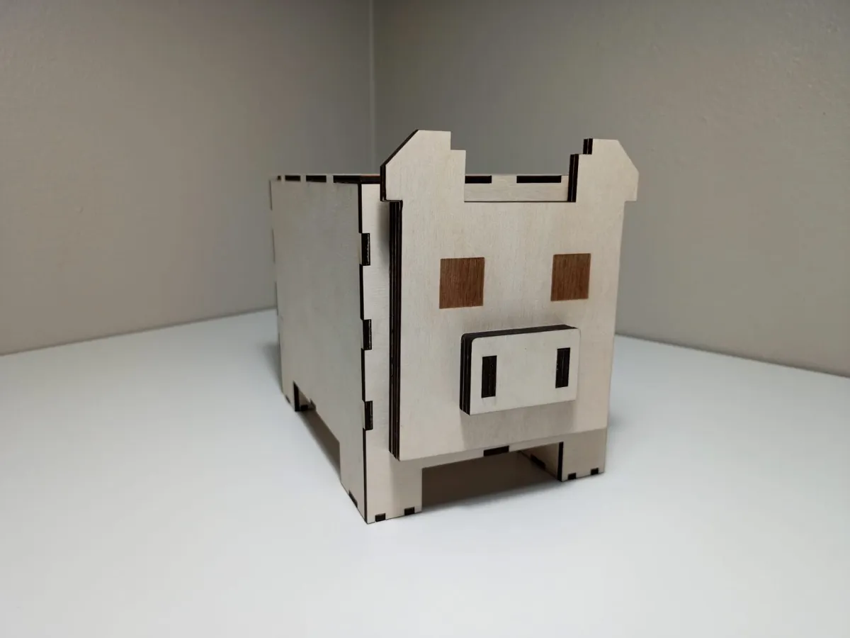 Minecraft piggy bank - Free 3D Print Model - MakerWorld