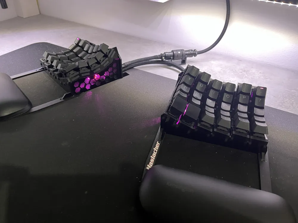 Laser-Cut Dactyl Keyboard Case (3 mm Flatpack) - Free 3D Print Model ...