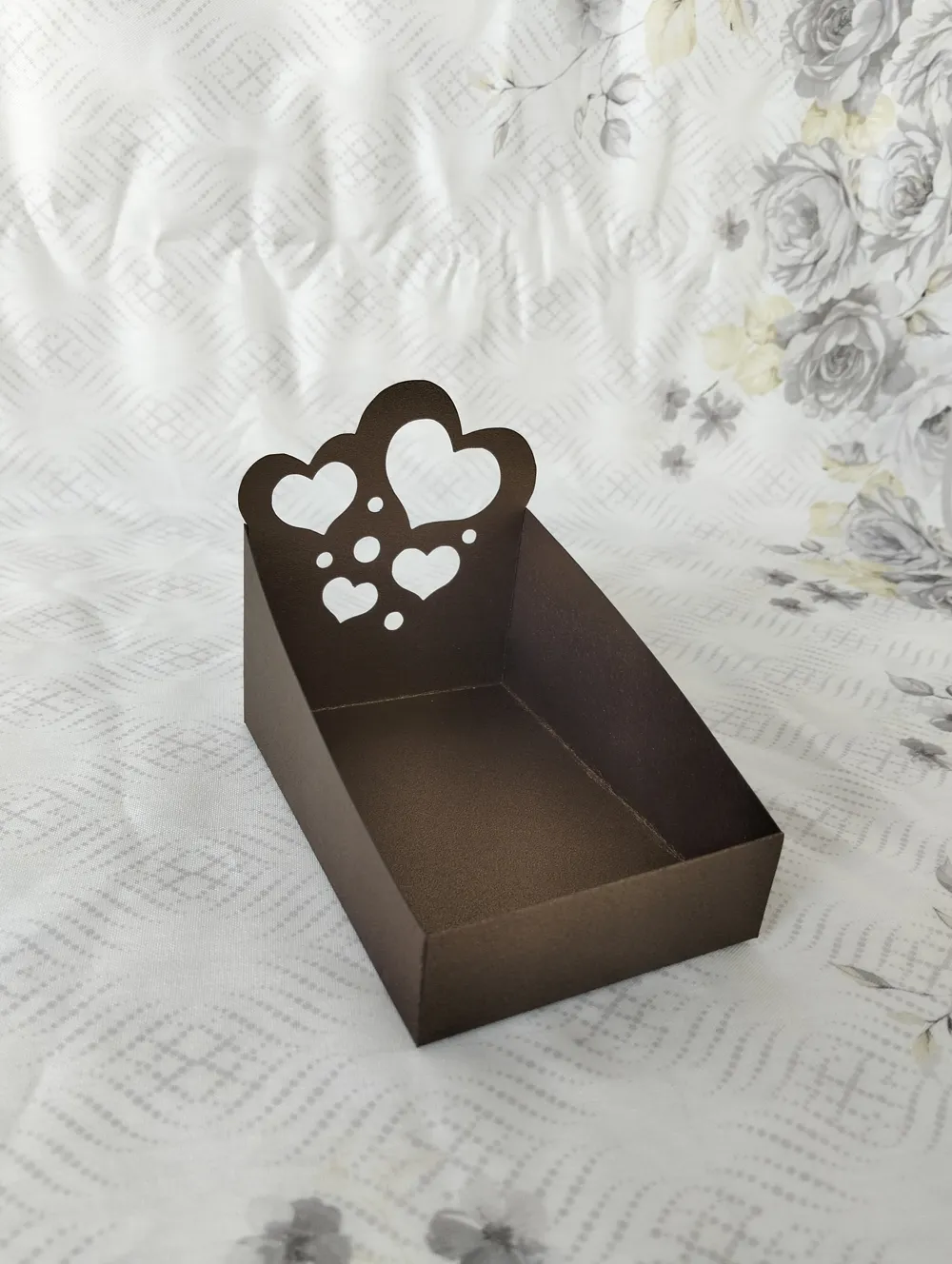 3Dプリント ハートボックスディスプレイ ペーパーカットクラフト - 無料3Dモデル -MakerWorld