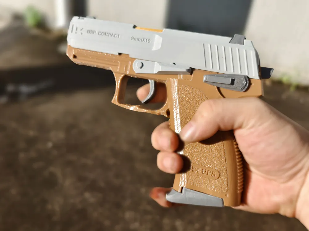HK UPS compact 9mm Toy pistol by 补补觉去 MakerWorld: Download Free 3D Models