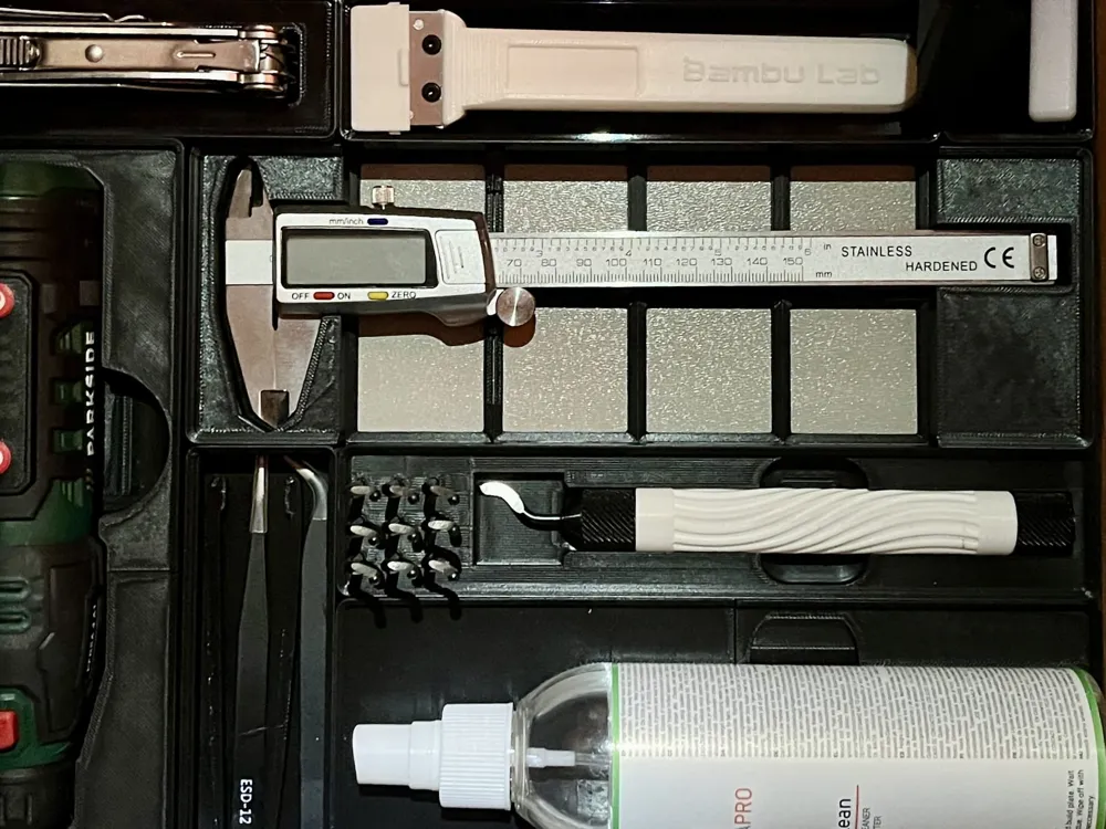 Gridfinity Bin for Digital Caliper by Turbopstros - MakerWorld