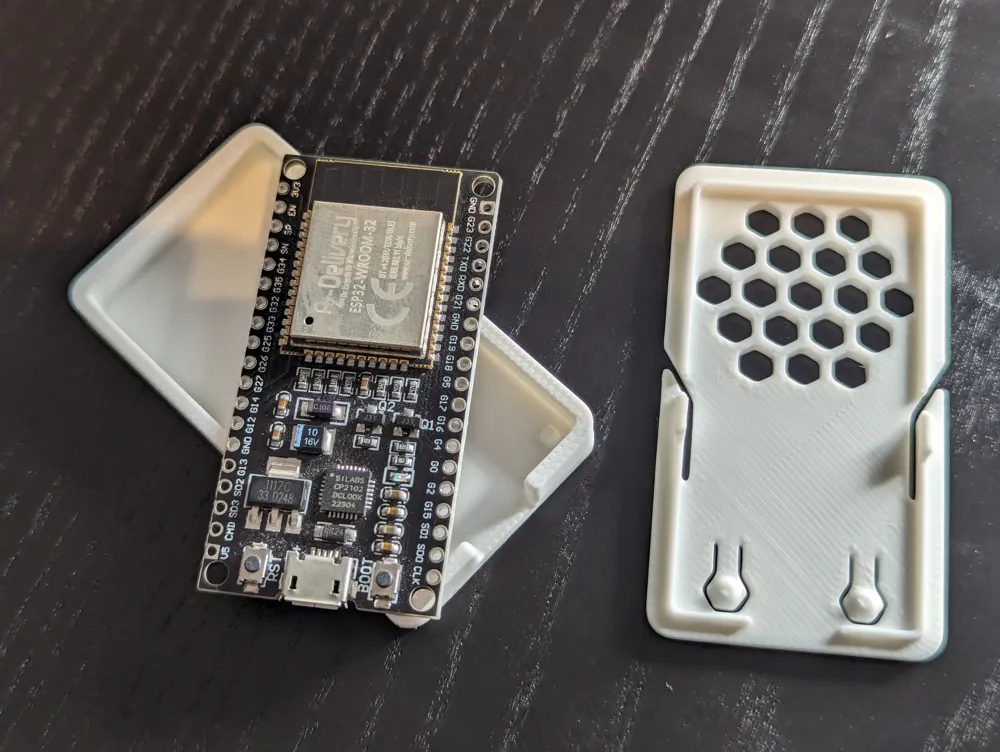 ESP32-WROOM-32 Slim (& Longer) Case Remixed by FlinkPT MakerWorld: Download Free 3D Models