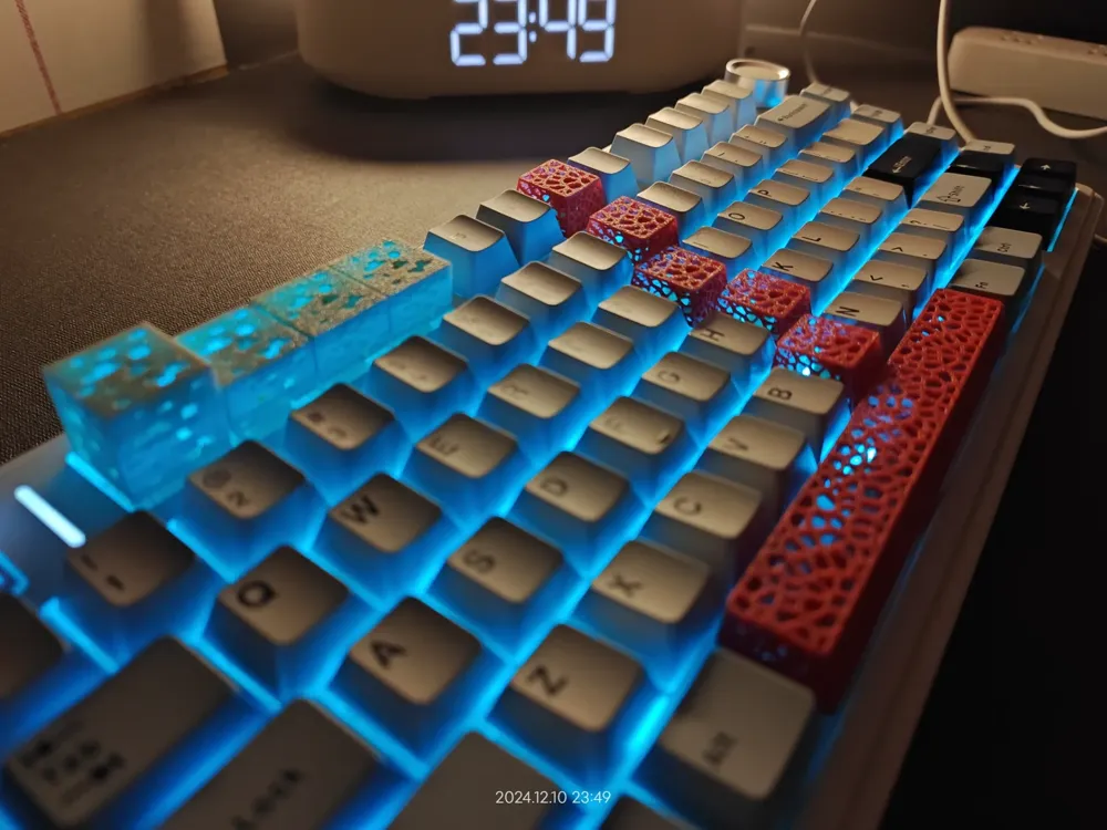 Hollow keycaps (R1|R2|R3), 1kg can make 1000 pieces by Huhhhh_ - MakerWorld