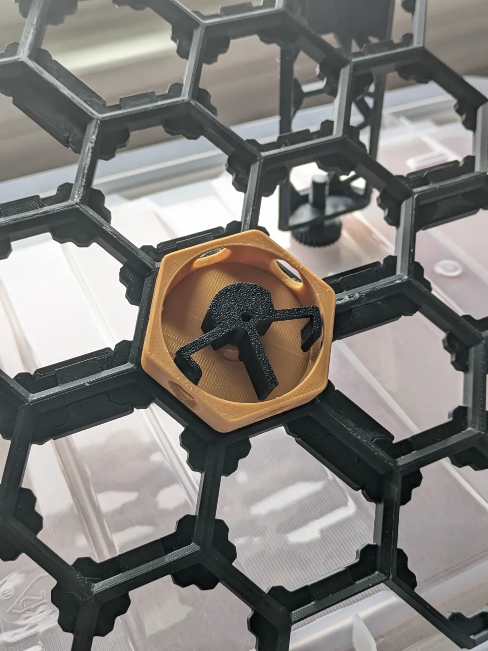 Hextraction Divider Tile by cadeluca - MakerWorld