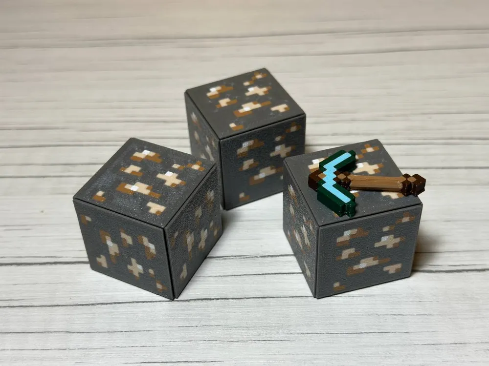 Minecraft Iron Ore Block by kirimbaMakerWorld: Download Free 3D Models