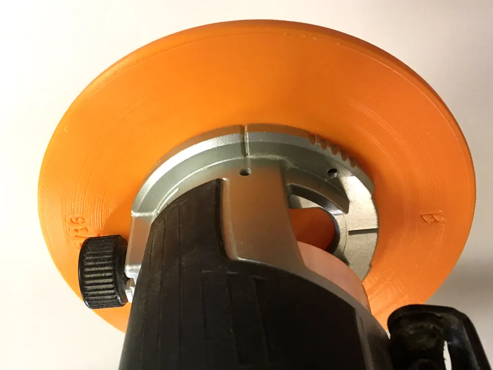 Makita RT0700 Extended Circual Base by Filip Honzárek - MakerWorld