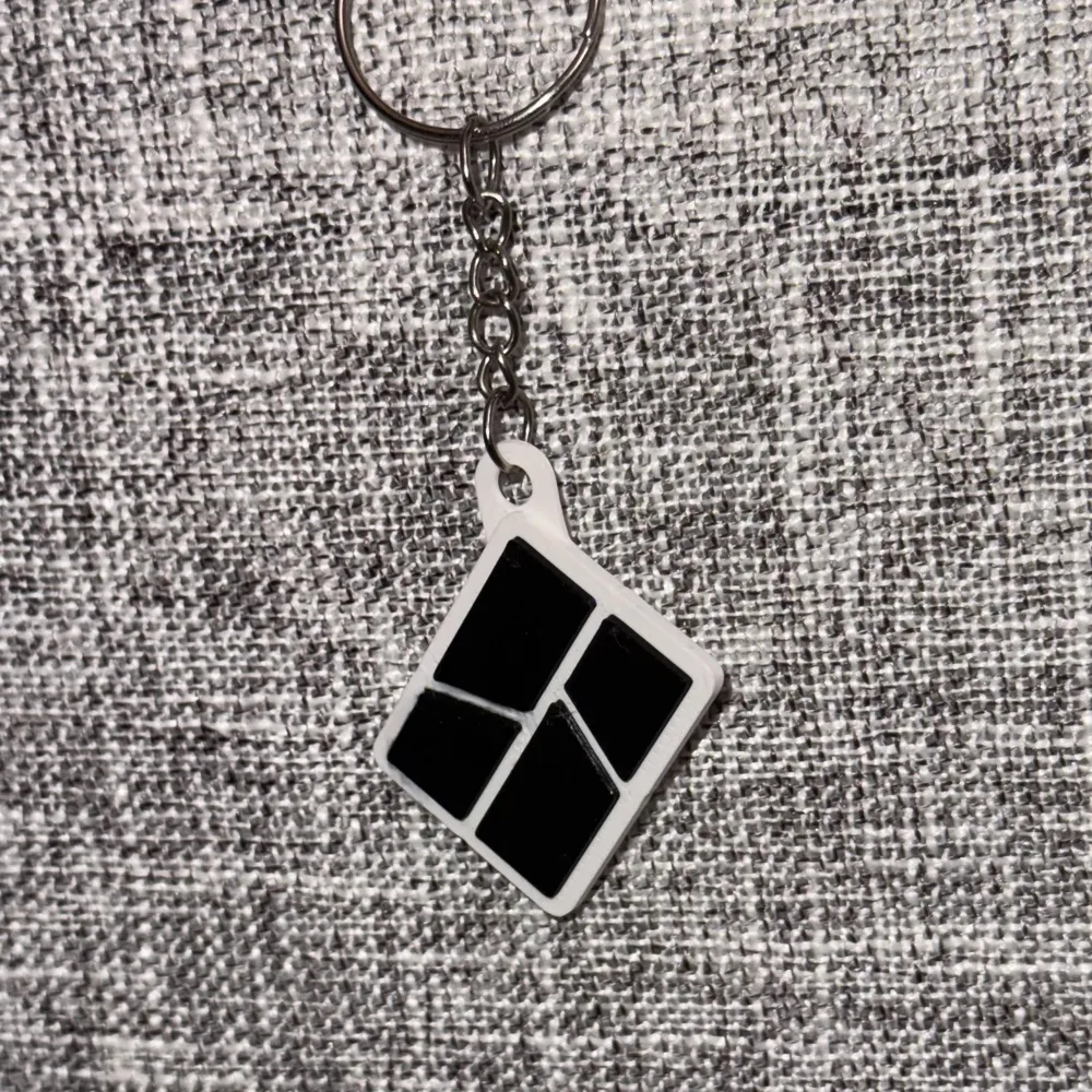 Bambu Lab Keychain by Dynamic_3D_MakerWorld: Download Free 3D Models