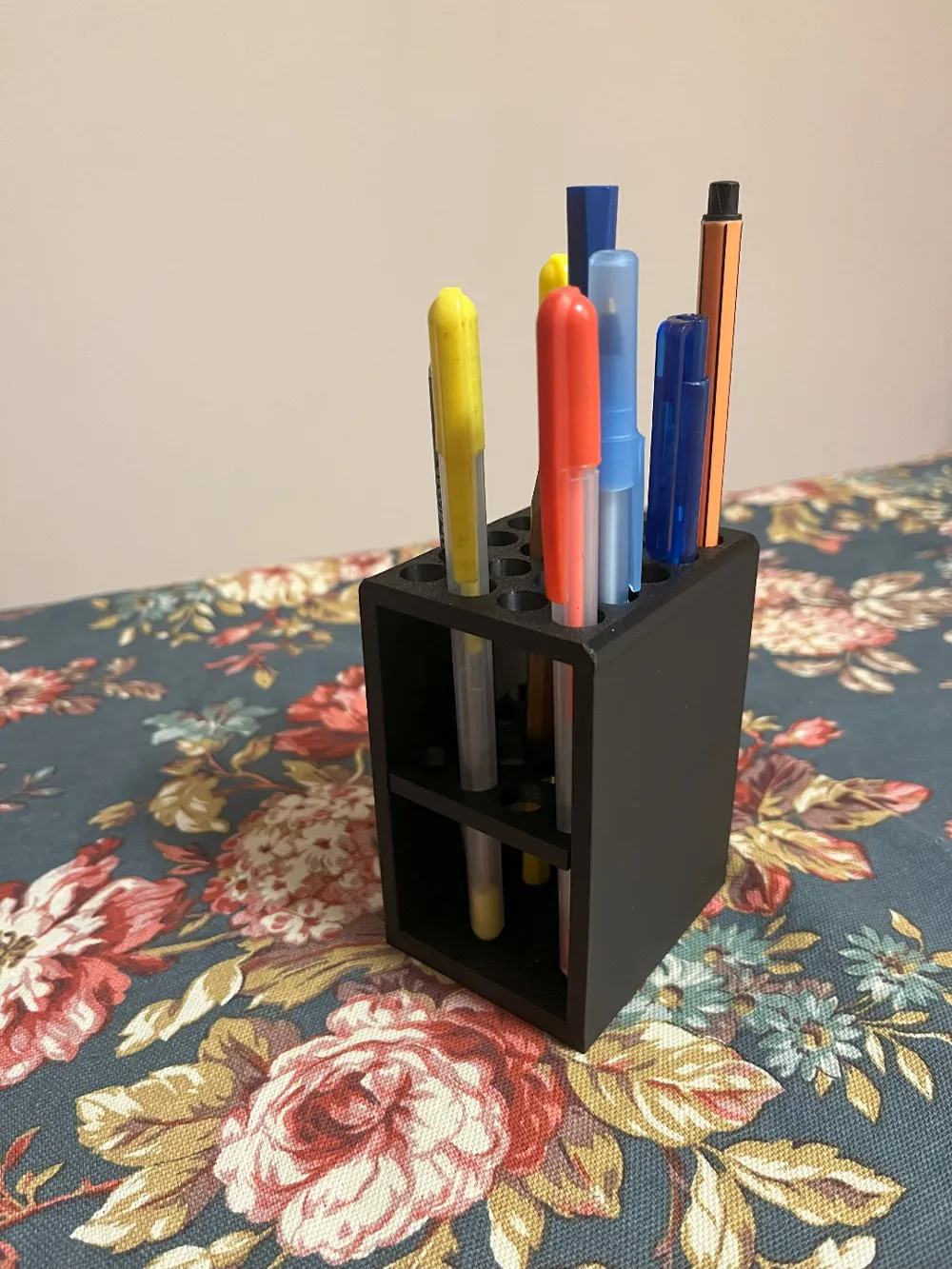 Reusable straw Holder / Pen Holder by Wallnuss - MakerWorld