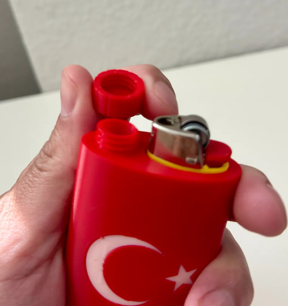 Bic lighter case with cigarette compartment by CA Designs - MakerWorld