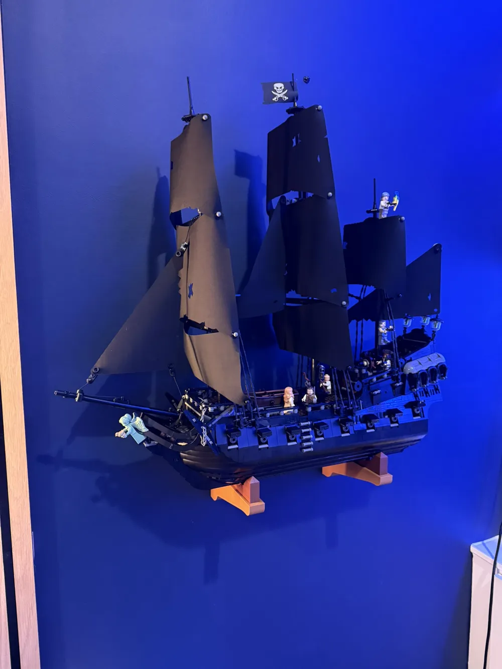 Wall Mount Brick Jack Sparrow's Pirate Ship 10365 - Free 3D Print Model ...