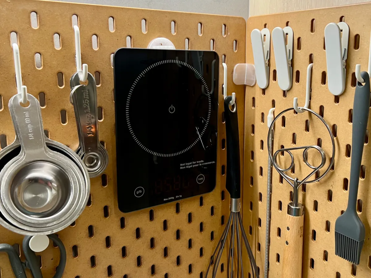 IKEA Kitchen Scale Skadis Hanger Mount Genomsnitt - Free 3D Print Model ...