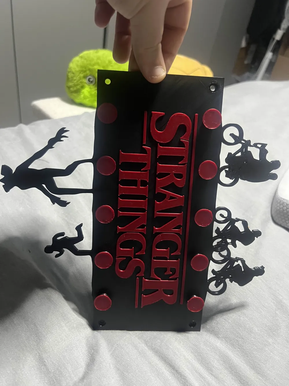 Pared al Revés – Llavero de Pared de Stranger Things - Modelo de ...