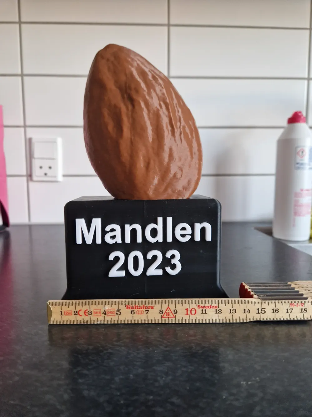 Almond trophy 2023 with hidden compartment by 3DPrintWolf - MakerWorld