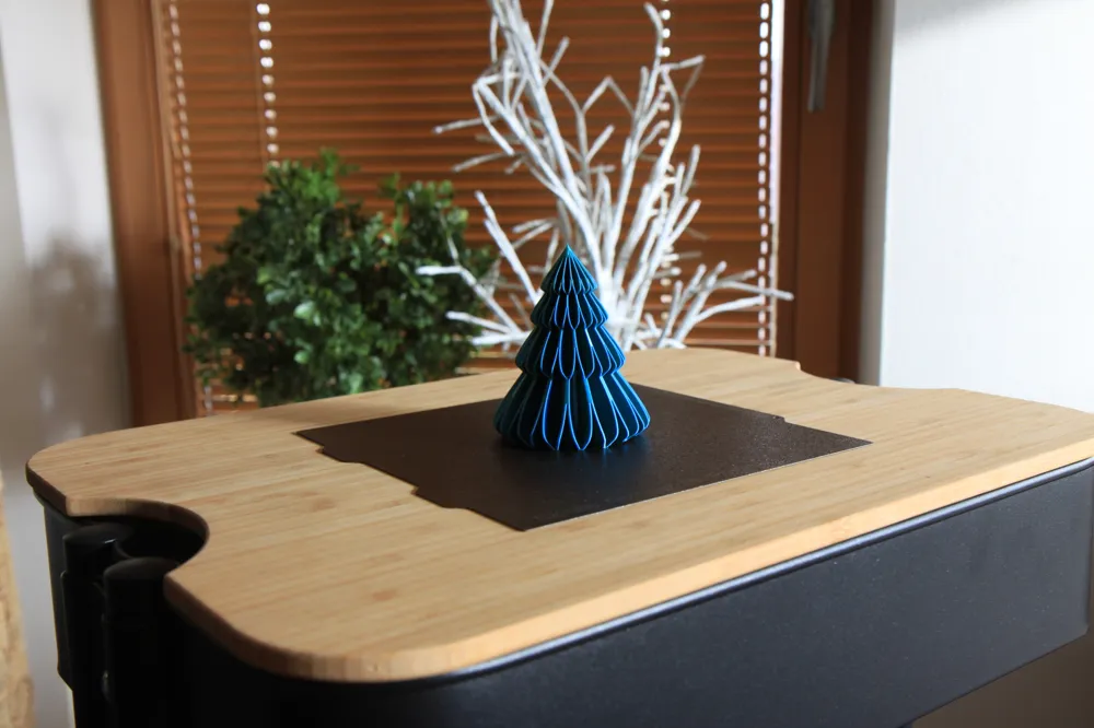 Christmas Tree V1 - Free 3D Print Model - MakerWorld