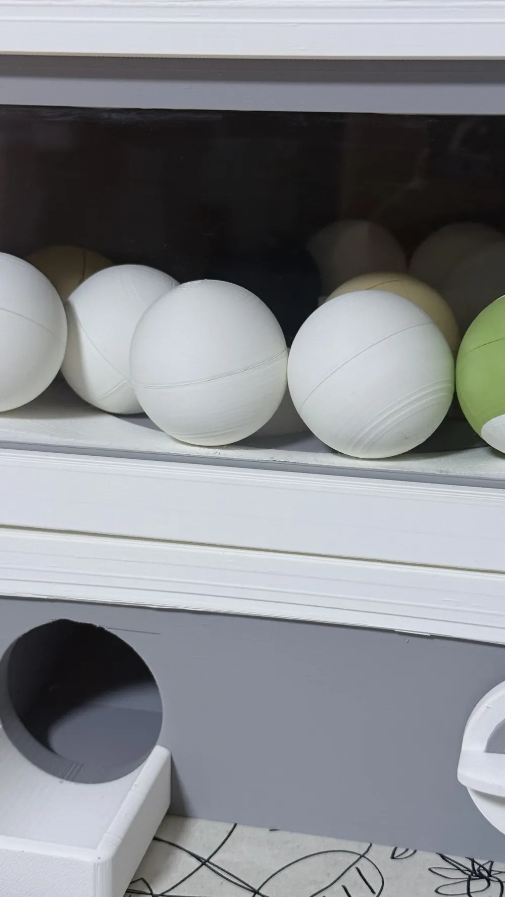 Gachapon Capsule (45mm) - Free 3D Print Model - MakerWorld