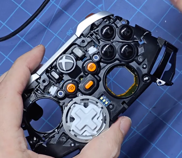 Mouse-click Bumper Supports for Xbox Controllers by Tryhard Customs ...