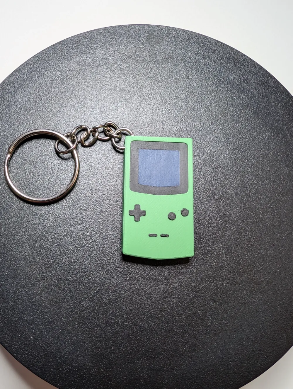 Gameboy keychain by Fabiolous Made MakerWorld: Download Free 3D Models