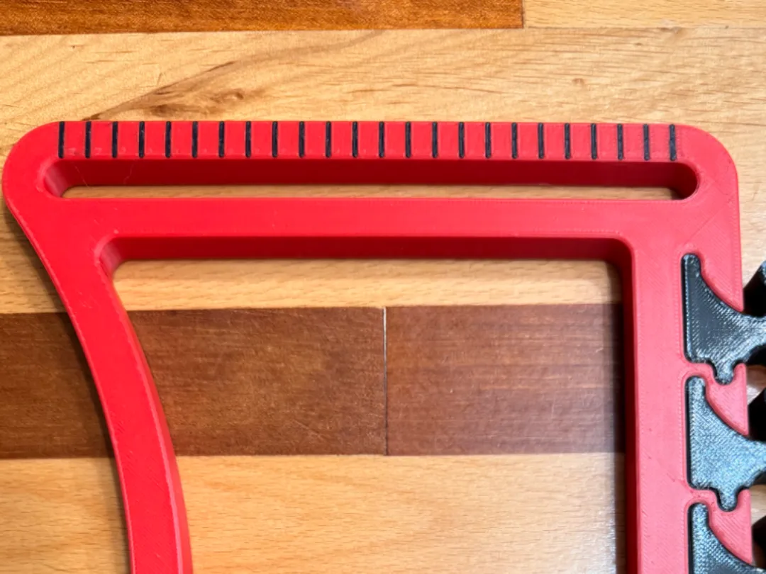 Feather board with adjustment markings - Free 3D Print Model - MakerWorld