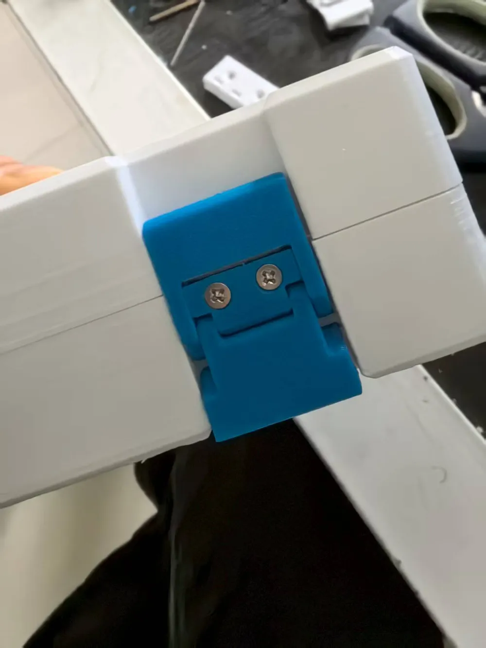 Storage Box Latch - Free 3D Print Model - MakerWorld