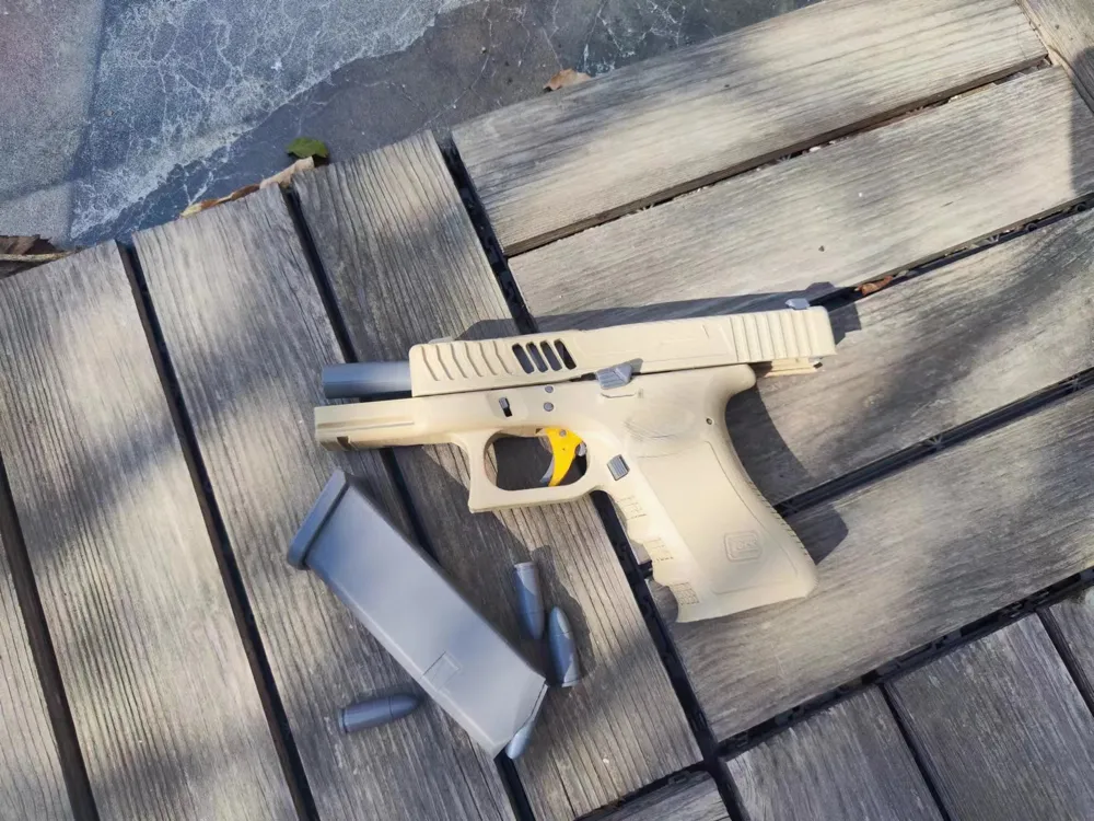 Glock G19 Articulated Toy Optimized Version - Free 3D Print Model ...