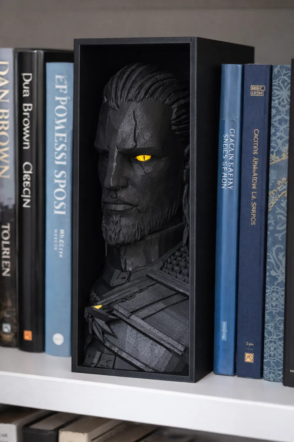 Geralt of Rivia The Witcher Book Nook / Divider - Free 3D Print Model ...