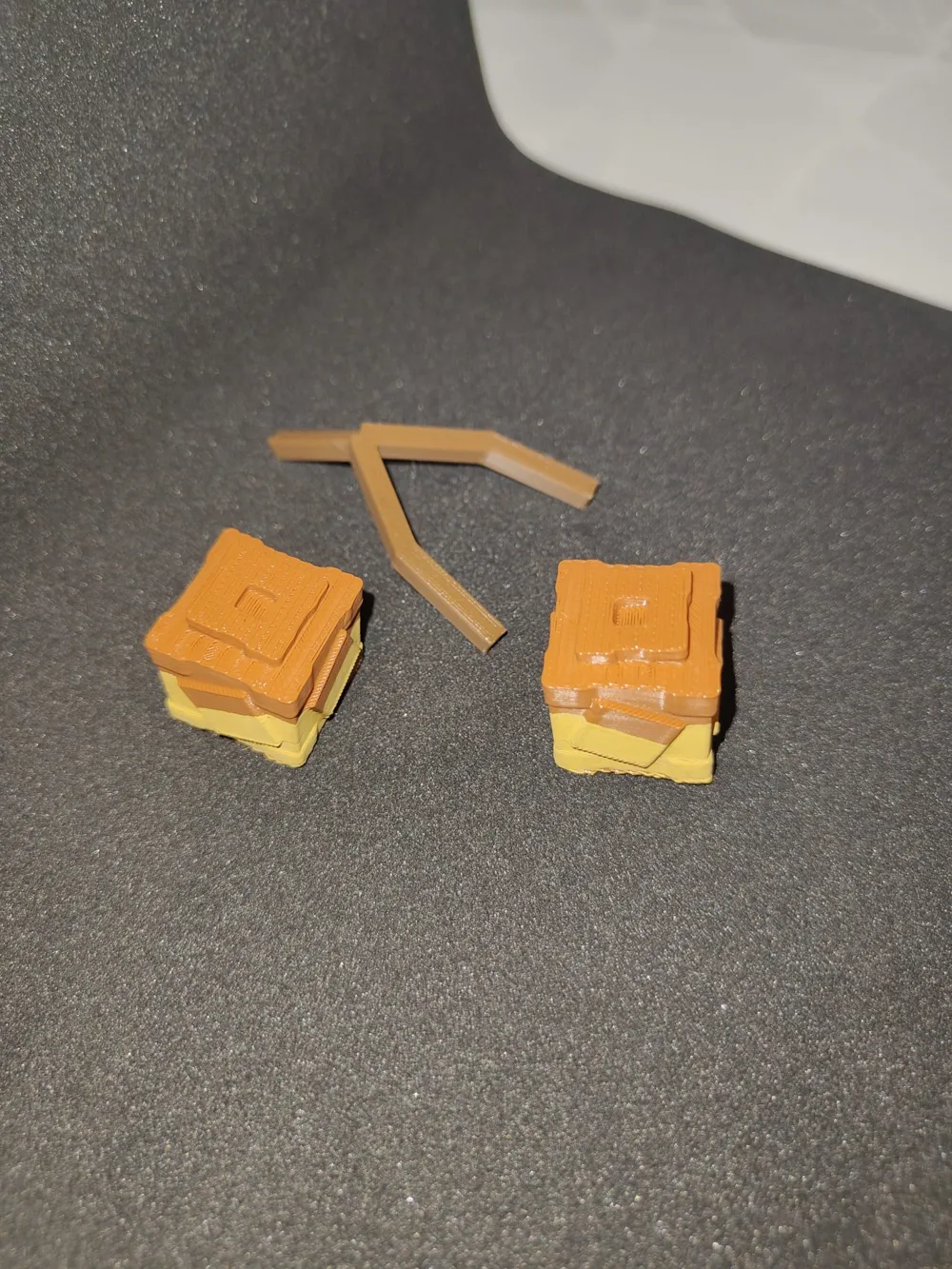 Loquat/Cranberries grow a garden roblox inspired by Infill3D MakerWorld ...