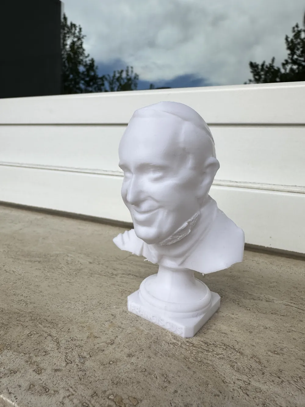 Pope Francis by Print_Roma_3D MakerWorld: Download Free 3D Models