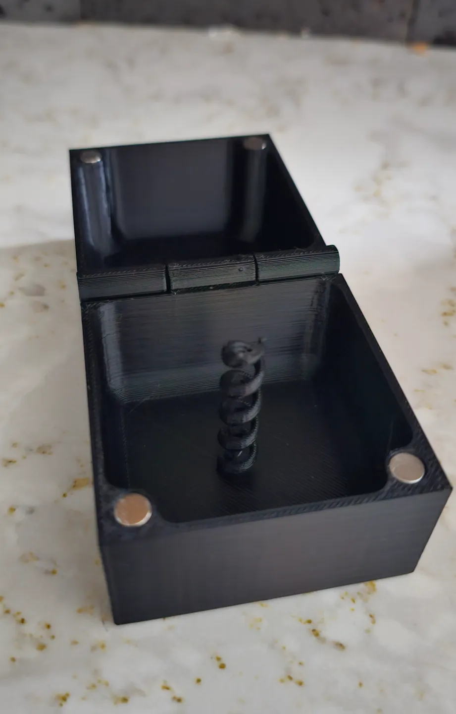 Springy Surprise Box - jack in the box by shamrockwood315 - MakerWorld