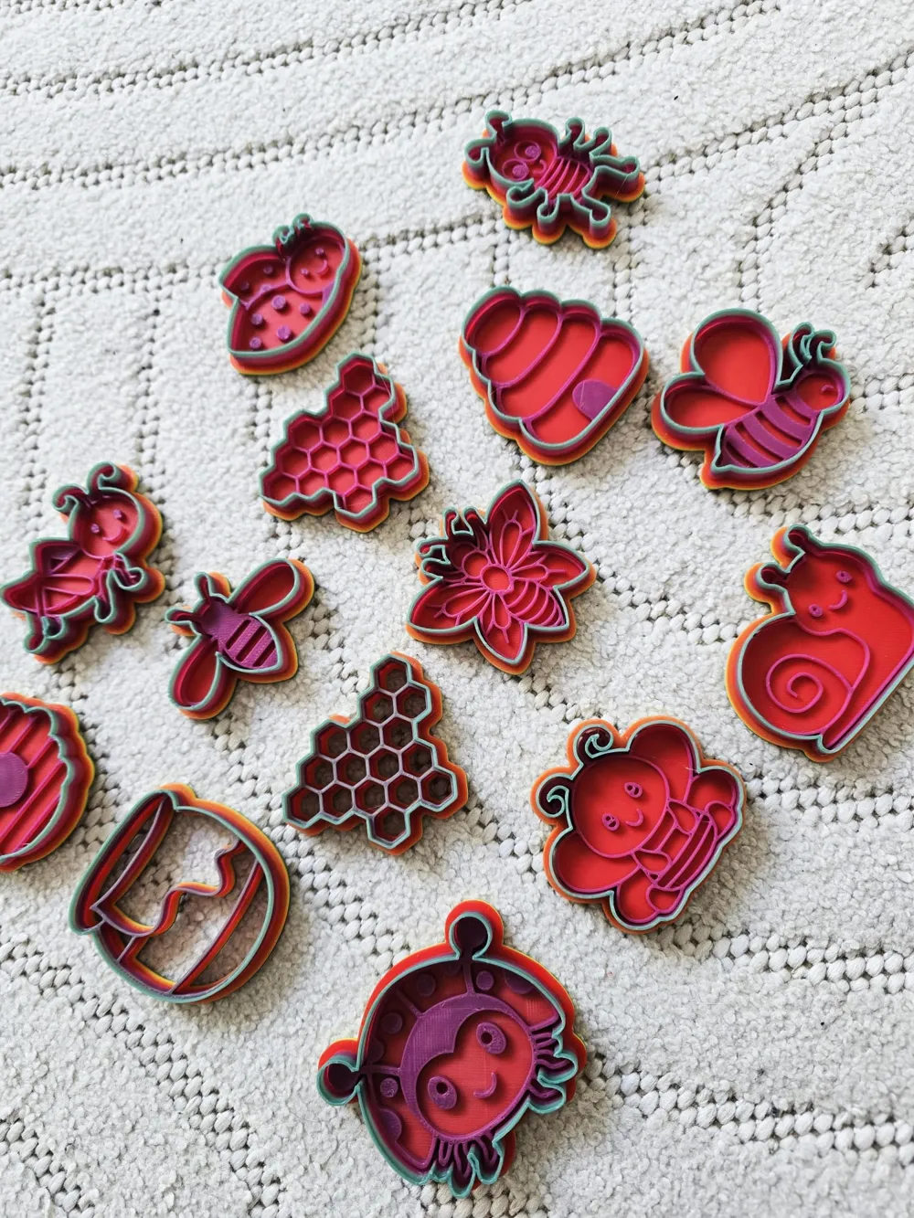 Cute Honey Bugs Insect Cookie Cutter Playdoh Clay - Free 3D Print Model ...