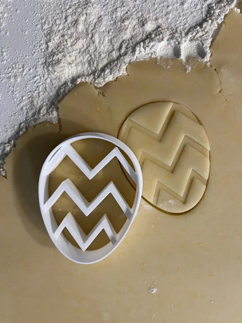 Easter Egg Cookie Cutters rabbit, chick, egg, carrot by luciano.brek ...