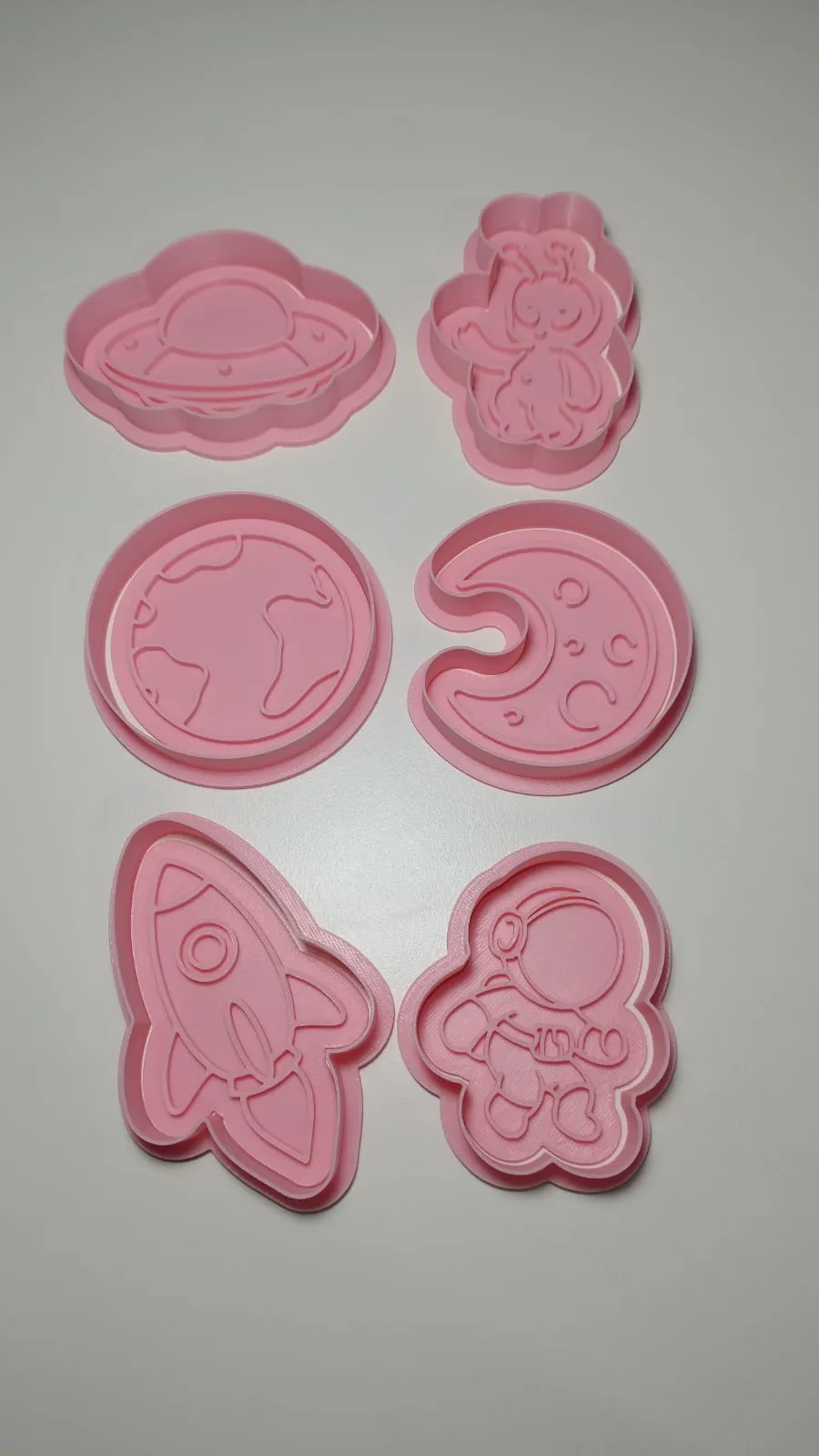 Outer Space Cookie Cutter Set - Free 3D Print Model - MakerWorld
