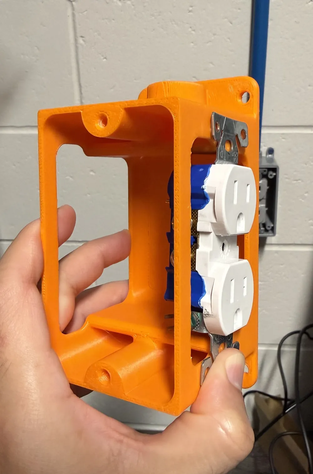 2-Gang Electrical Outlet Box for Wall - Free 3D Print Model - MakerWorld