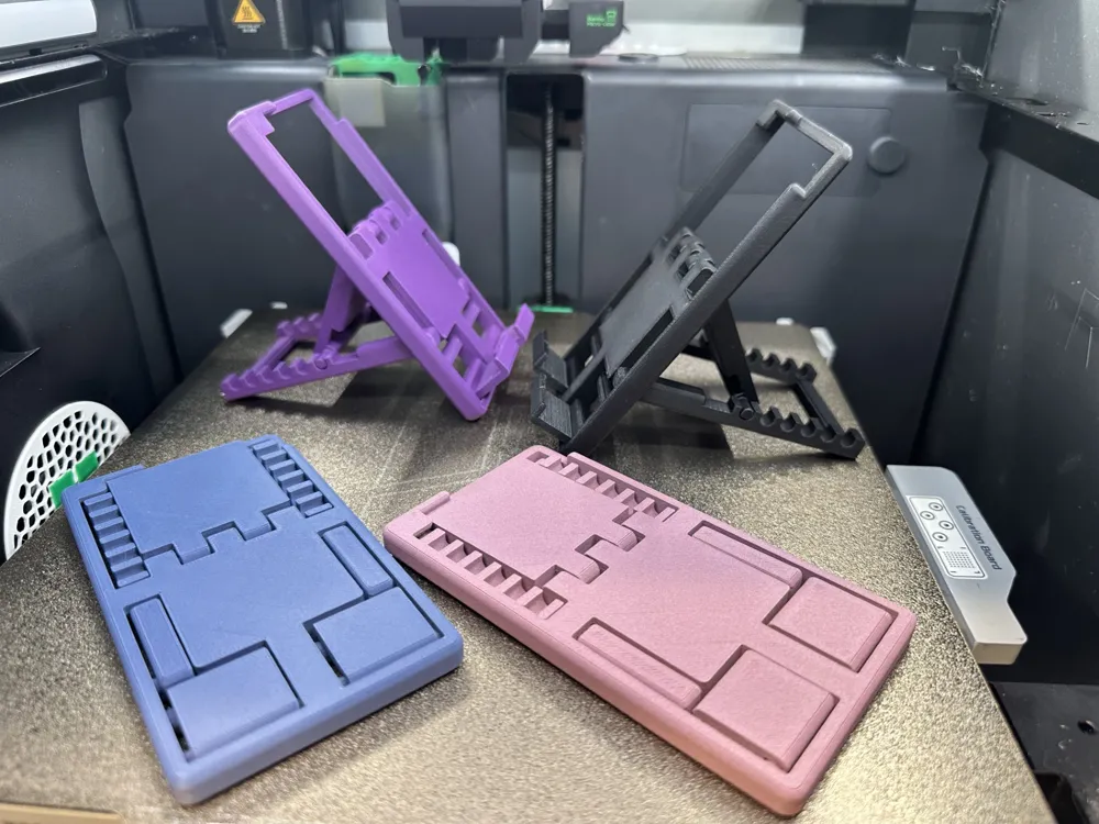 Foldable Phone Stand - Free 3D Print Model - MakerWorld
