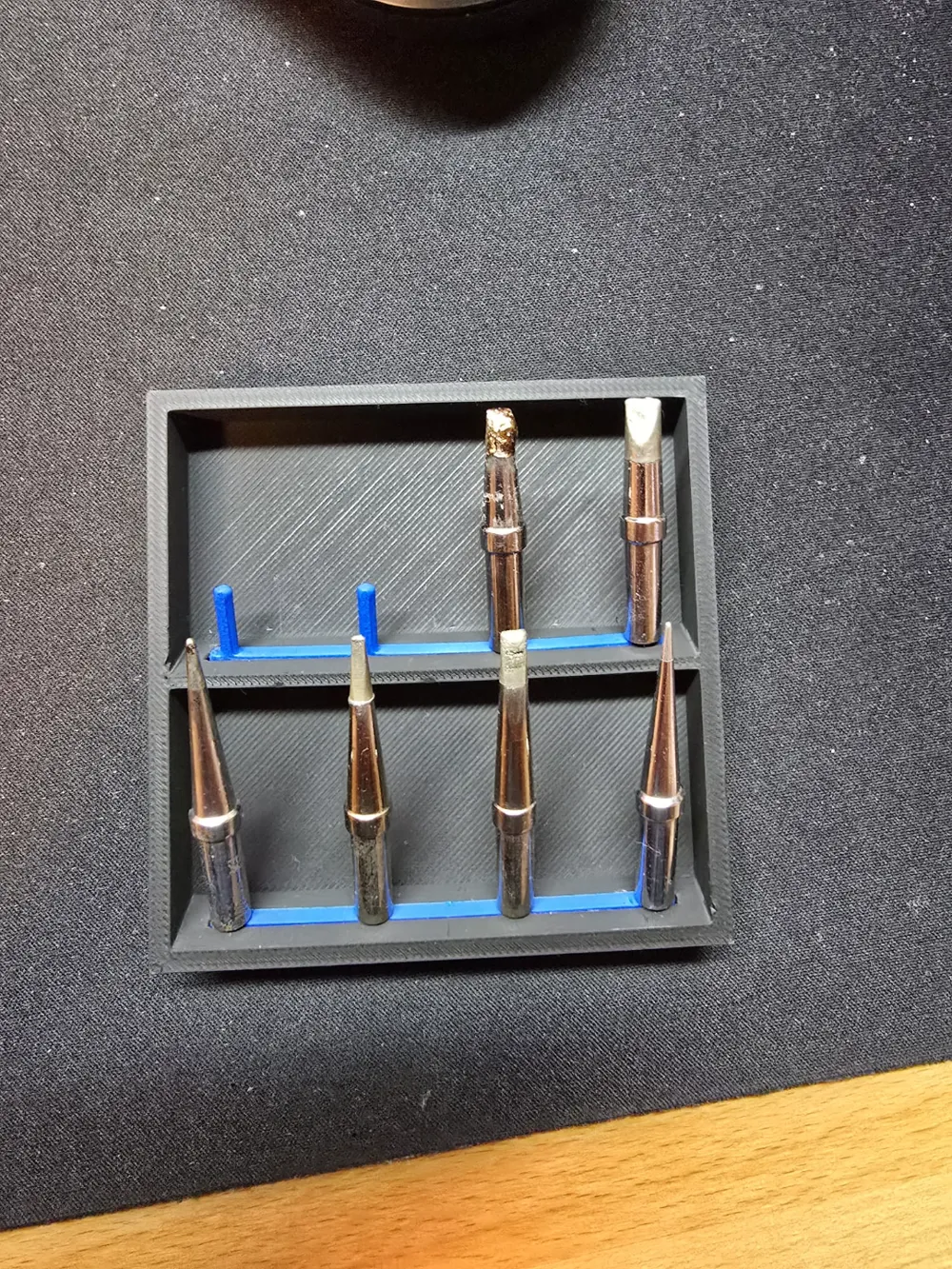 Solder Tip holder Weller ET by hardiii - MakerWorld