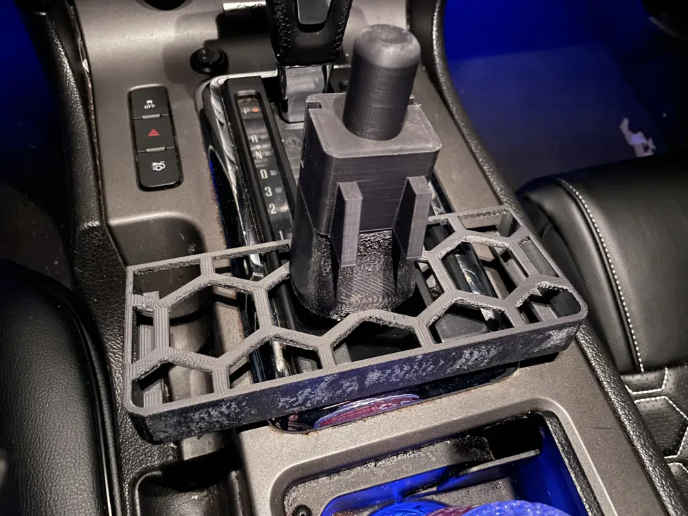 06 Mustang Handyhalterung – Kostenloses 3D-Druckmodell – MakerWorld