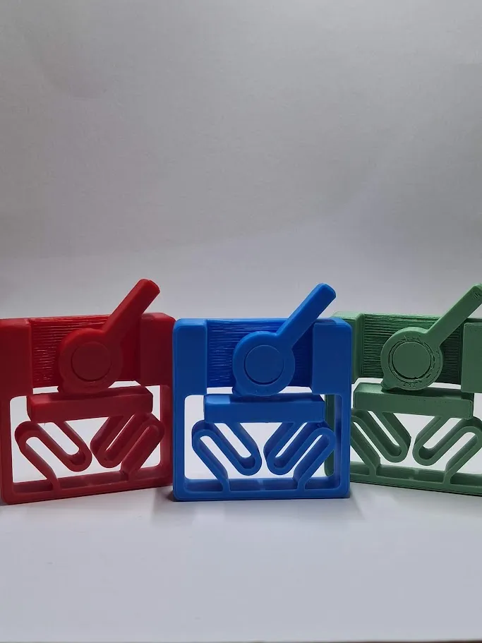 Toggle Switch Fidget (Print-In-Place) by Prints By Matthew MakerWorld ...
