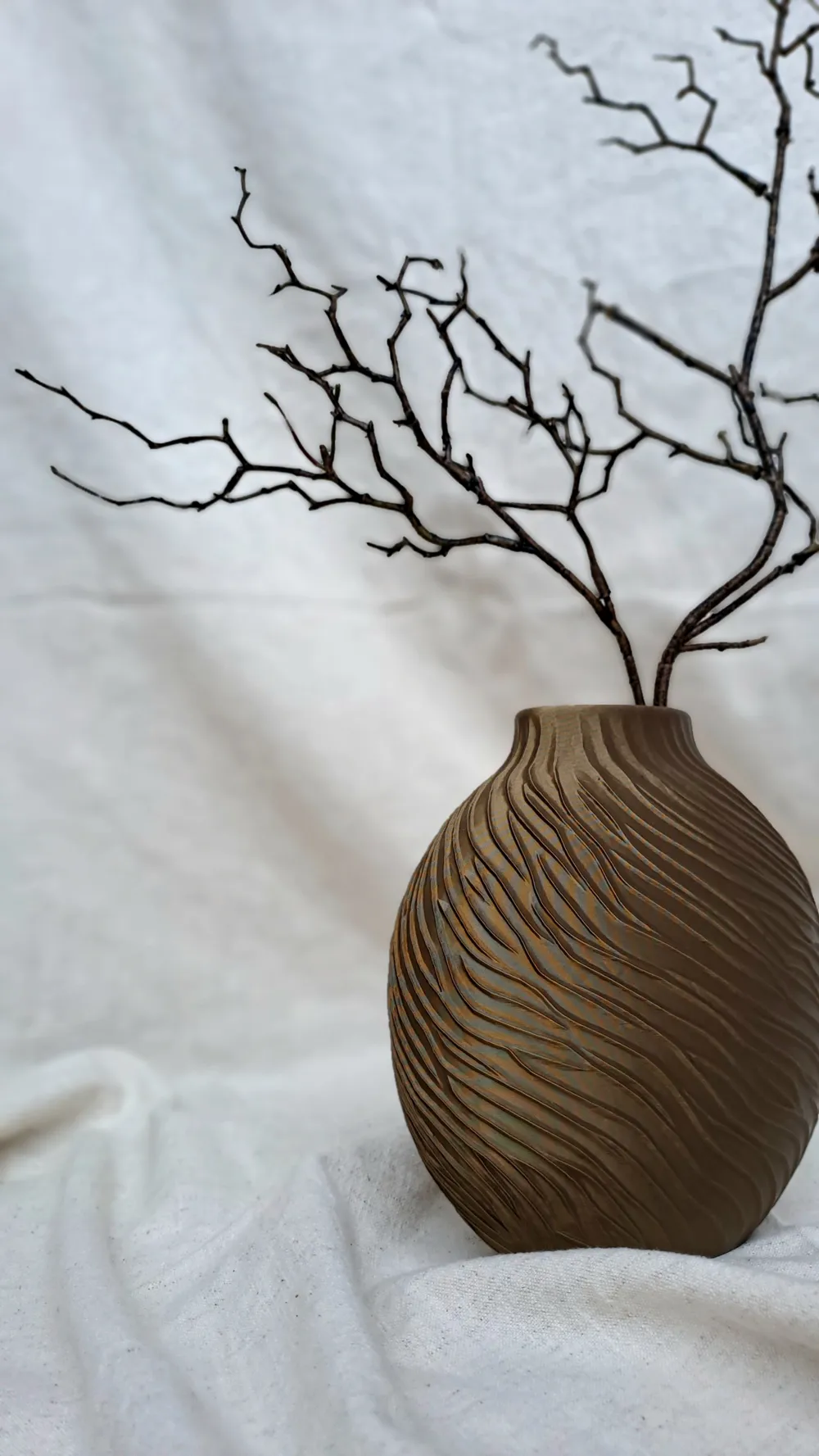 Storm Wave Vase - Free 3D Print Model - MakerWorld