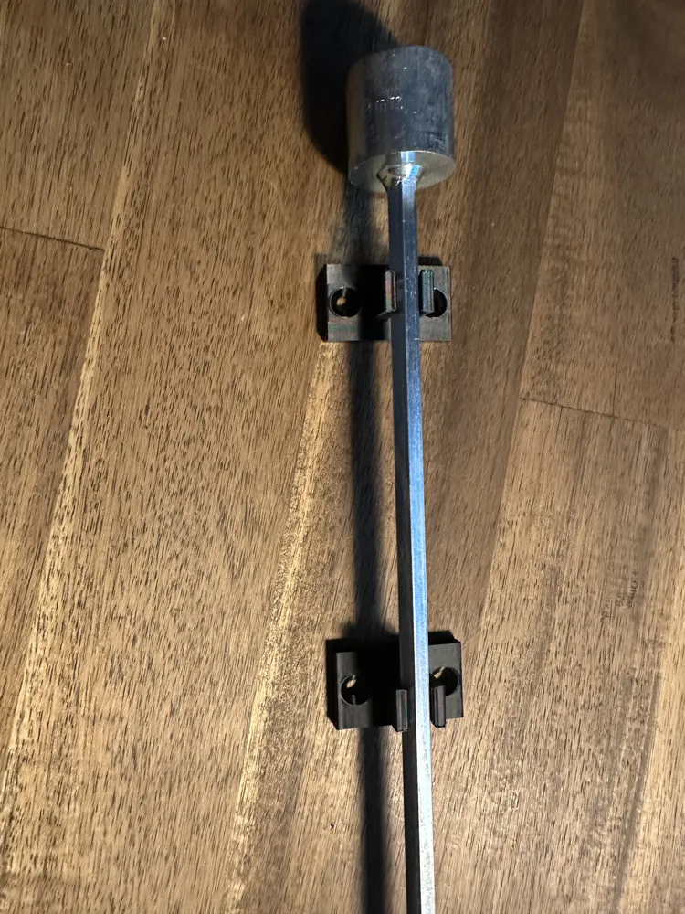 Support bracket for caravan stabilizer crank by MOhse - MakerWorld