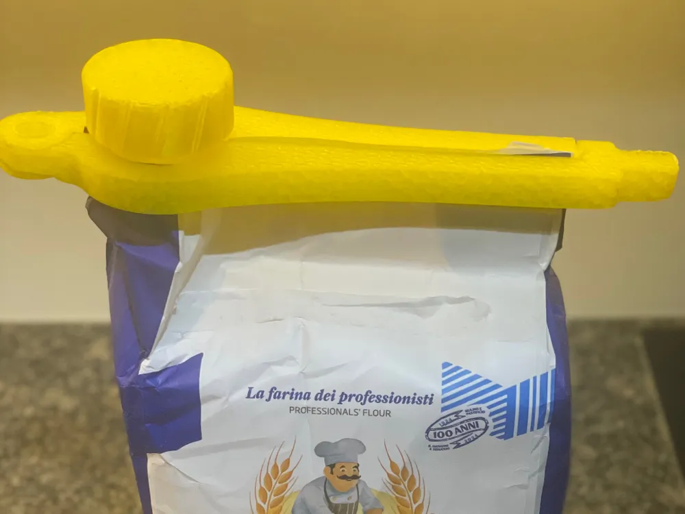 Clip for 5 kg package of flour Remixed by user name - MakerWorld