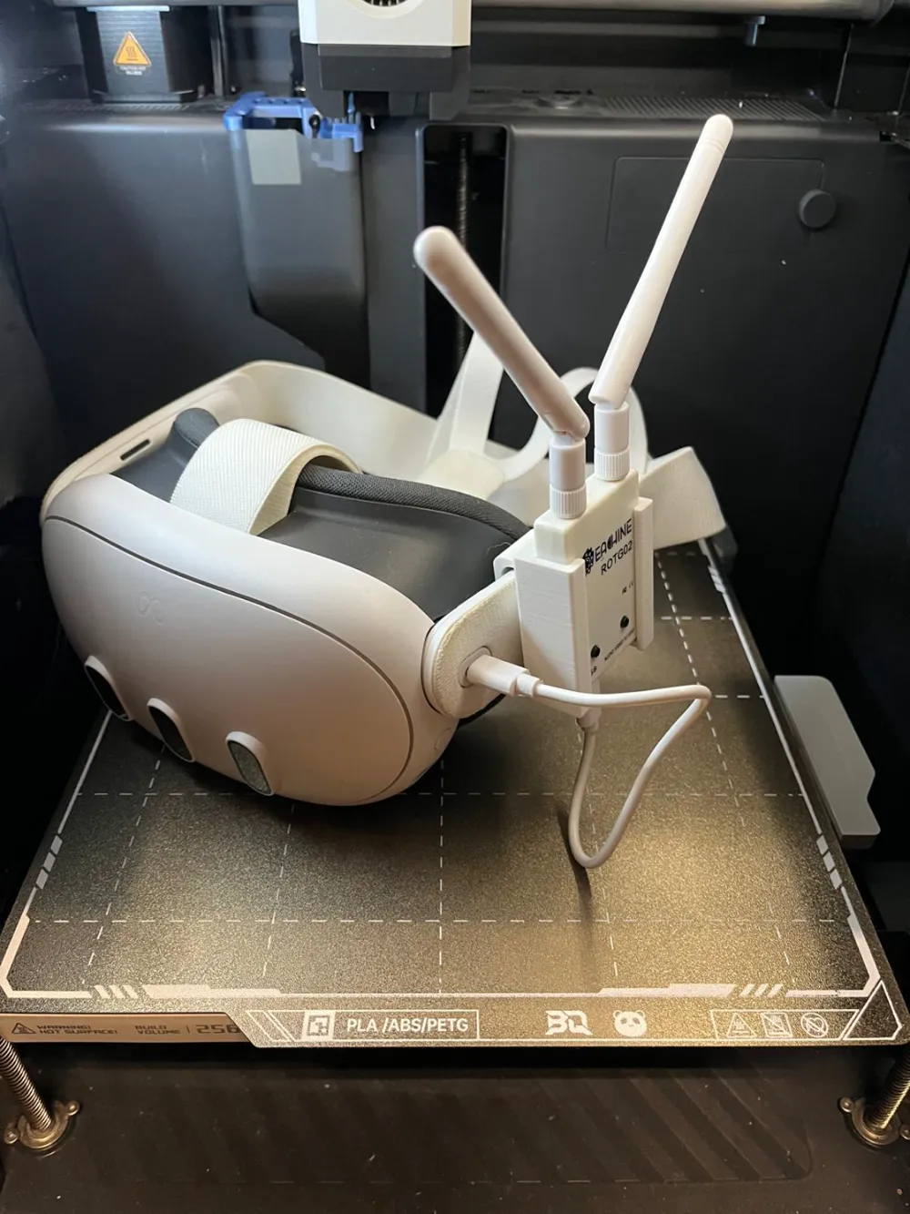 Meta Quest 3/3S Eachine ROTG02 mount by UnderscoreTime MakerWorld: Download Free 3D Models