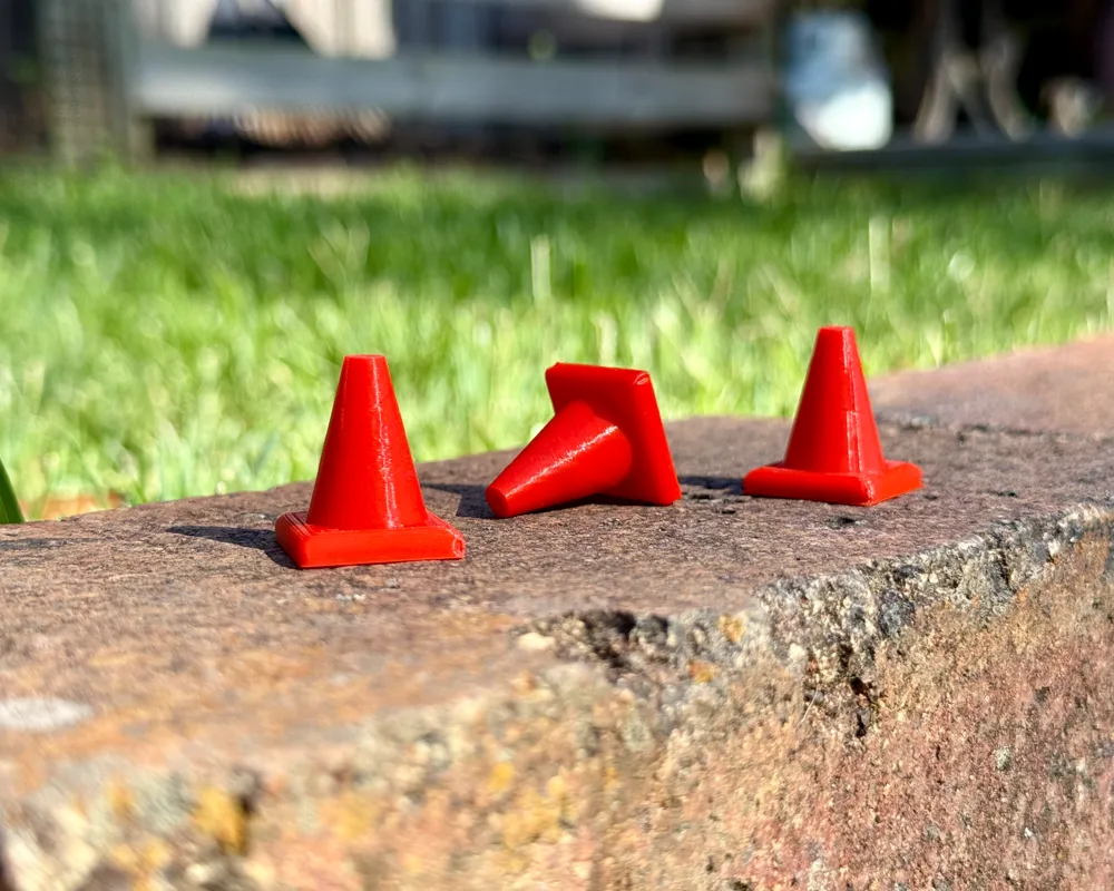 Mini Traffic Cone by Jack Fairclough - MakerWorld