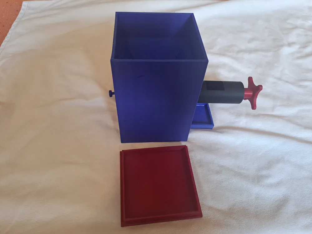 Candy dispenser for Smarties etc. (no AMS) by 3D-Design MakerWorld ...