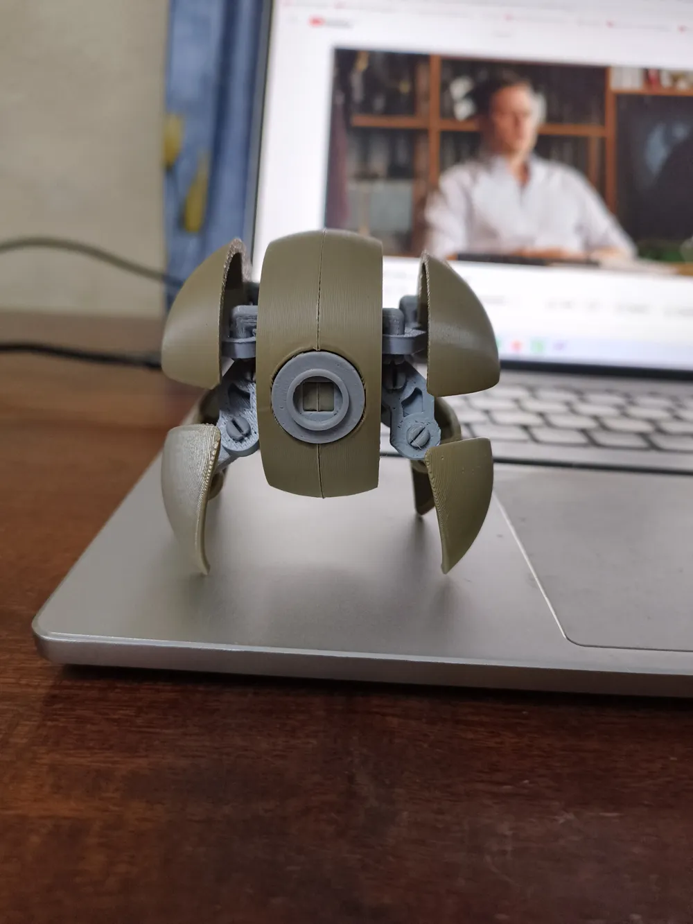 Orbot V1- Transforming Sphere by BouncingGears MakerWorld: Download ...