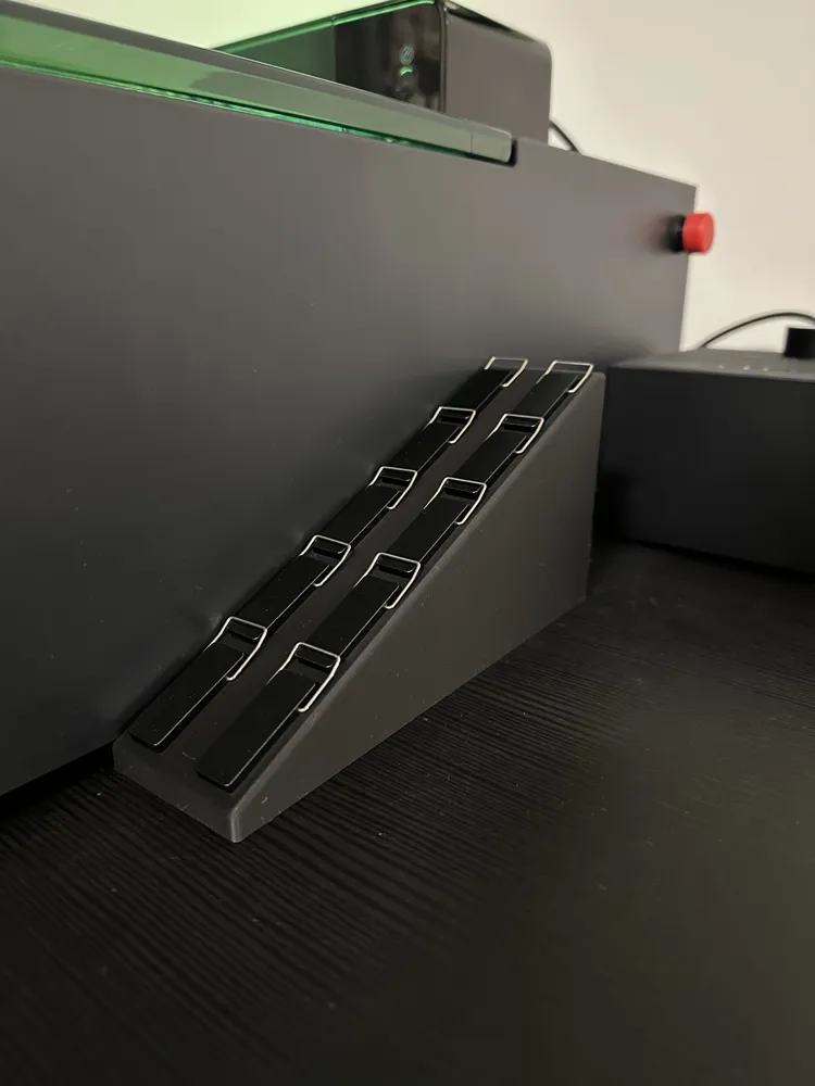 xTool S1 Pin Holder by Elian MakerWorld: Download Free 3D Models