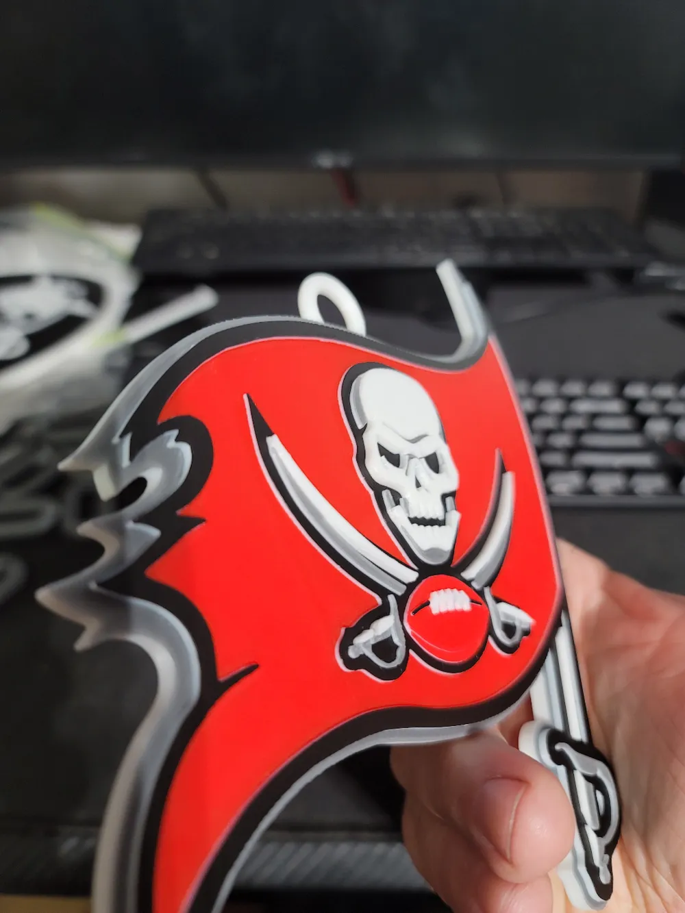Tampa Bay Bucs 3d logo 180mm x 180mm by mercadogarzas - MakerWorld