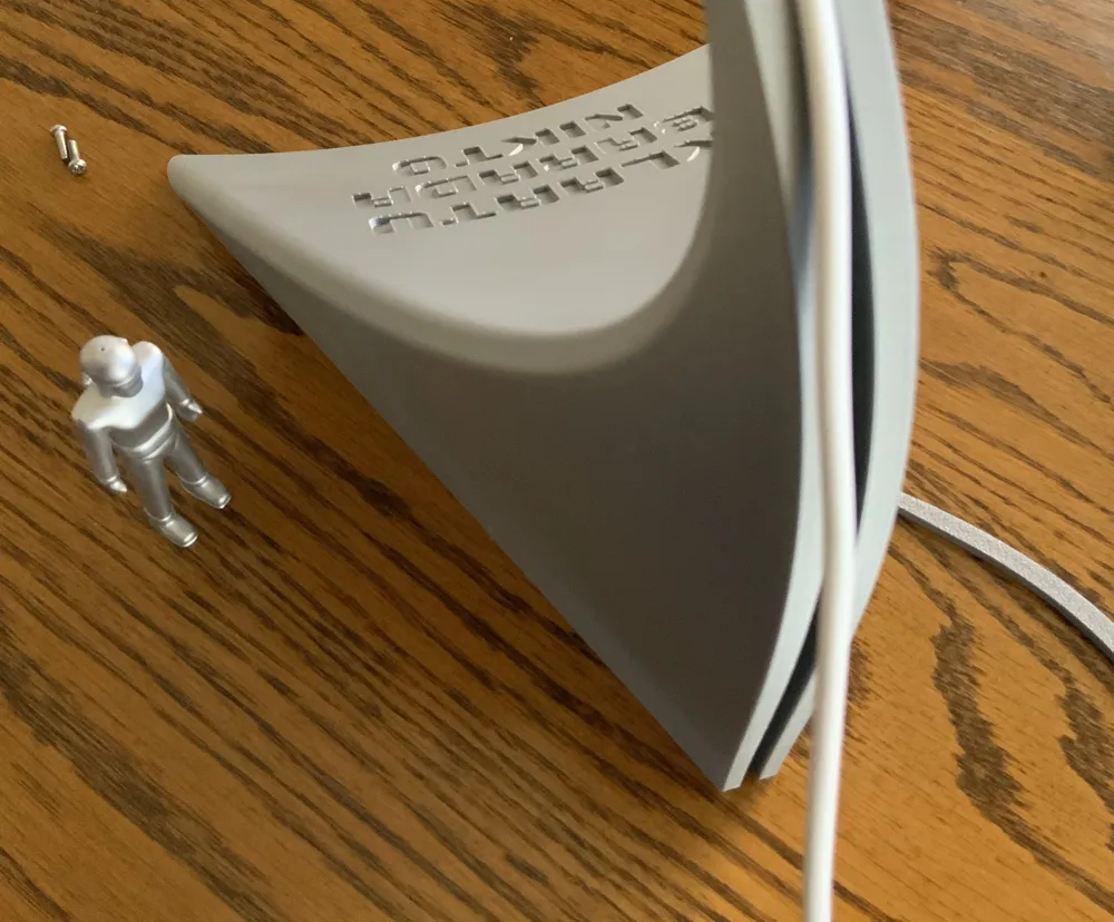 Spaceship Desk Lamp for Bambu MH001 LED Light Kit by MZip MakerWorld ...