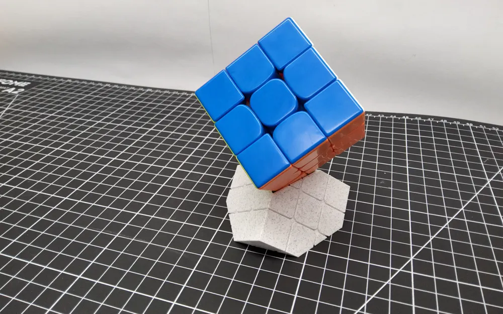 Rubik's Cube Stand by TheChemist MakerWorld: Download Free 3D Models